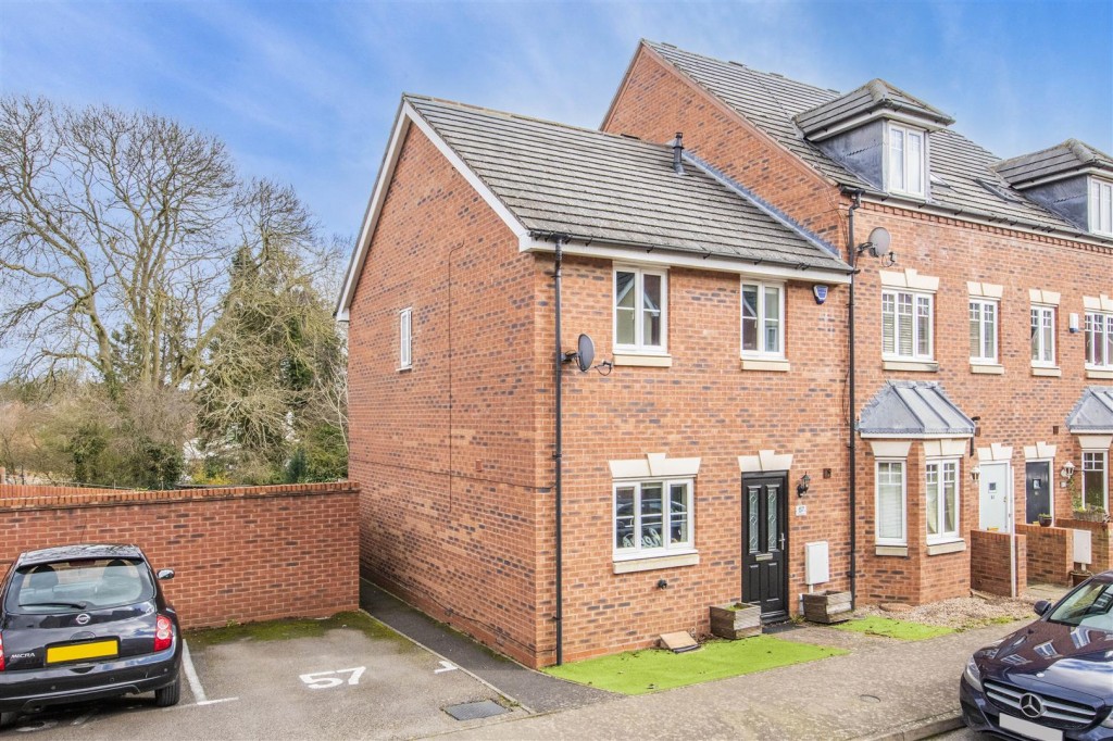 Ashmead, Little Billing, Northampton, 3 bedroom, House - End Terrace