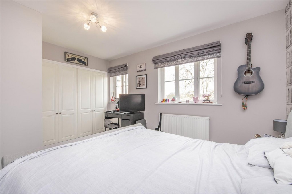 Ashmead, Little Billing, Northampton, 3 bedroom, House - End Terrace